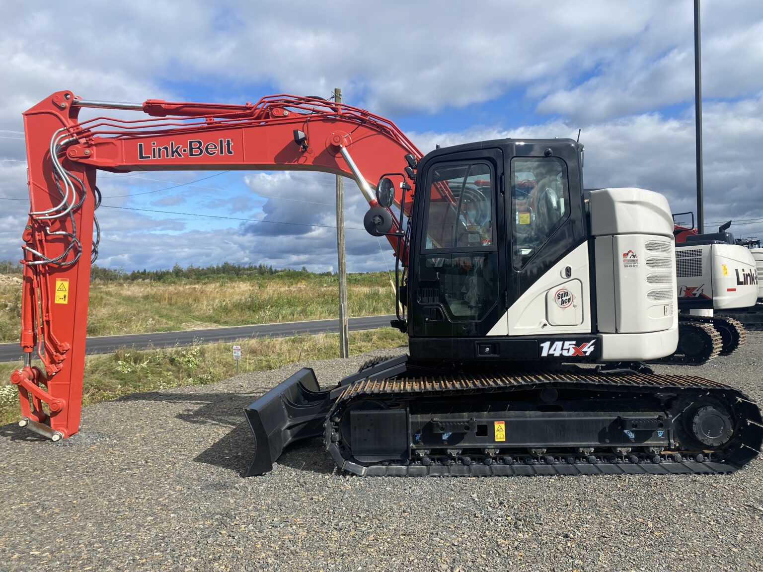 LINK-BELT 145 X4 - Boyd Equipment Ltd.